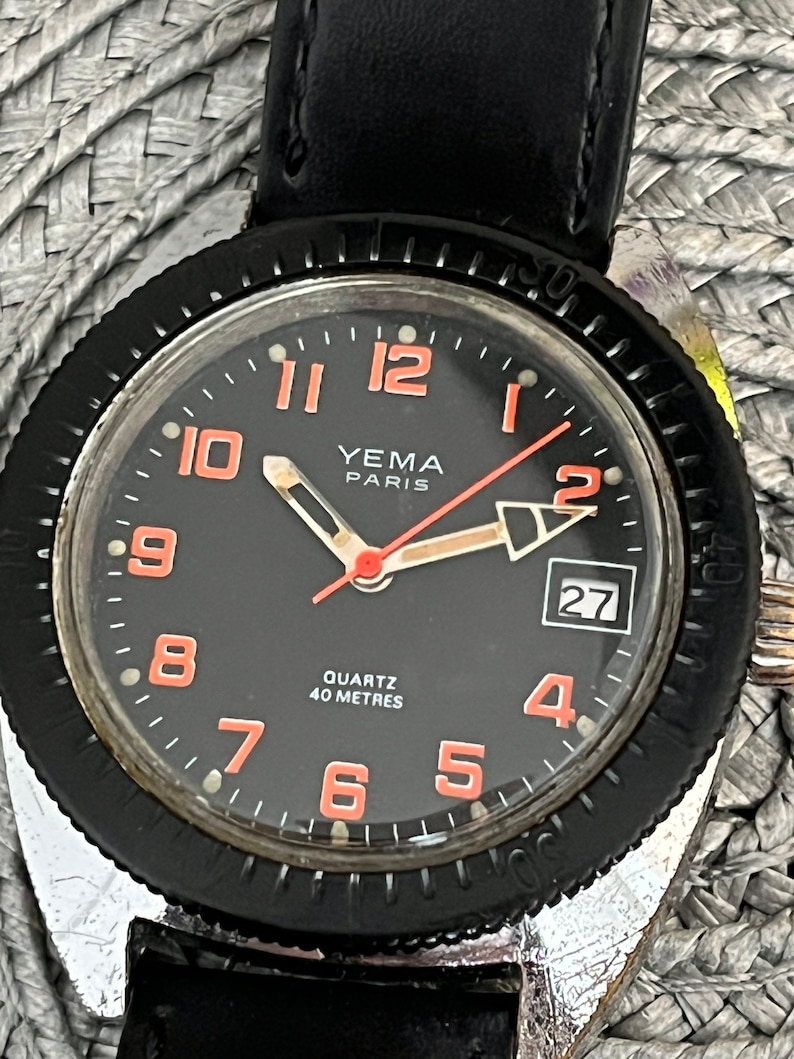 Yema Paris 40m Quartz T2 012 1 Vintage Diving Watch - Etsy