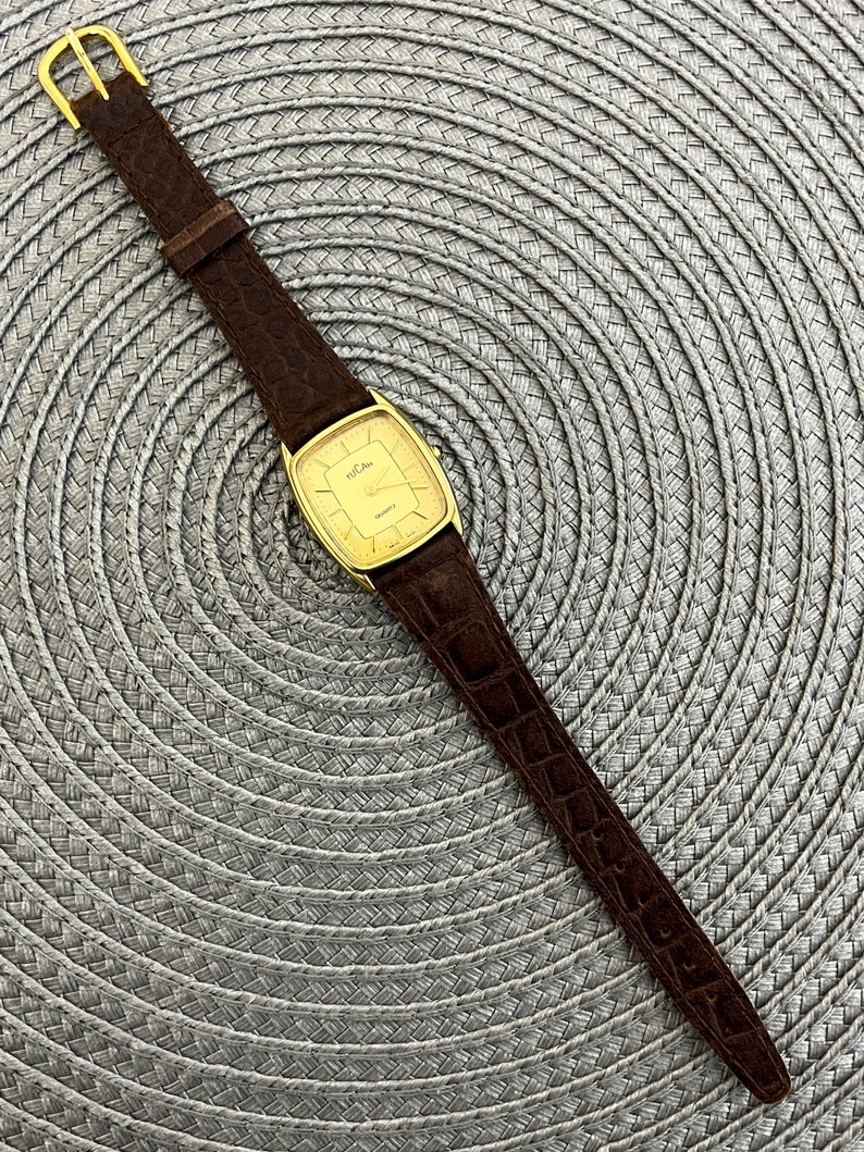 Vintage Tucah Watch - Swiss Made - Quartz - Women Watch - Etsy