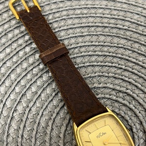 Vintage Tucah Watch - Swiss Made - Quartz - Women Watch - Etsy