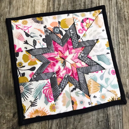 Folded Star Plumeasy 8 Square Hot Pad Pattern W/ One - Etsy