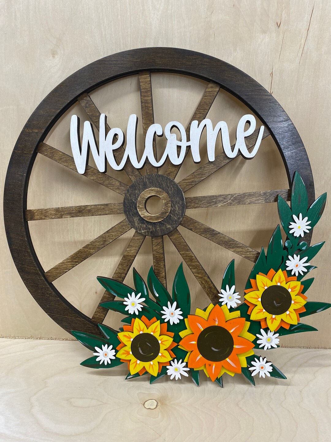 11 Welcome Wagon Wheel Sign. Laser Cut and Hand Painted - Etsy