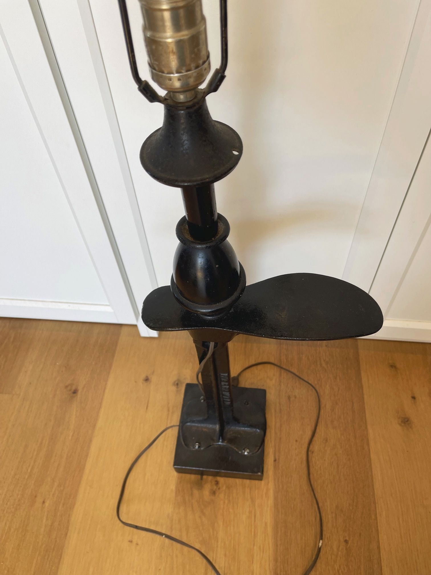 Antique Warranted Cast Iron Shoe Cobbler Table Lamp Anvil Industrial ...