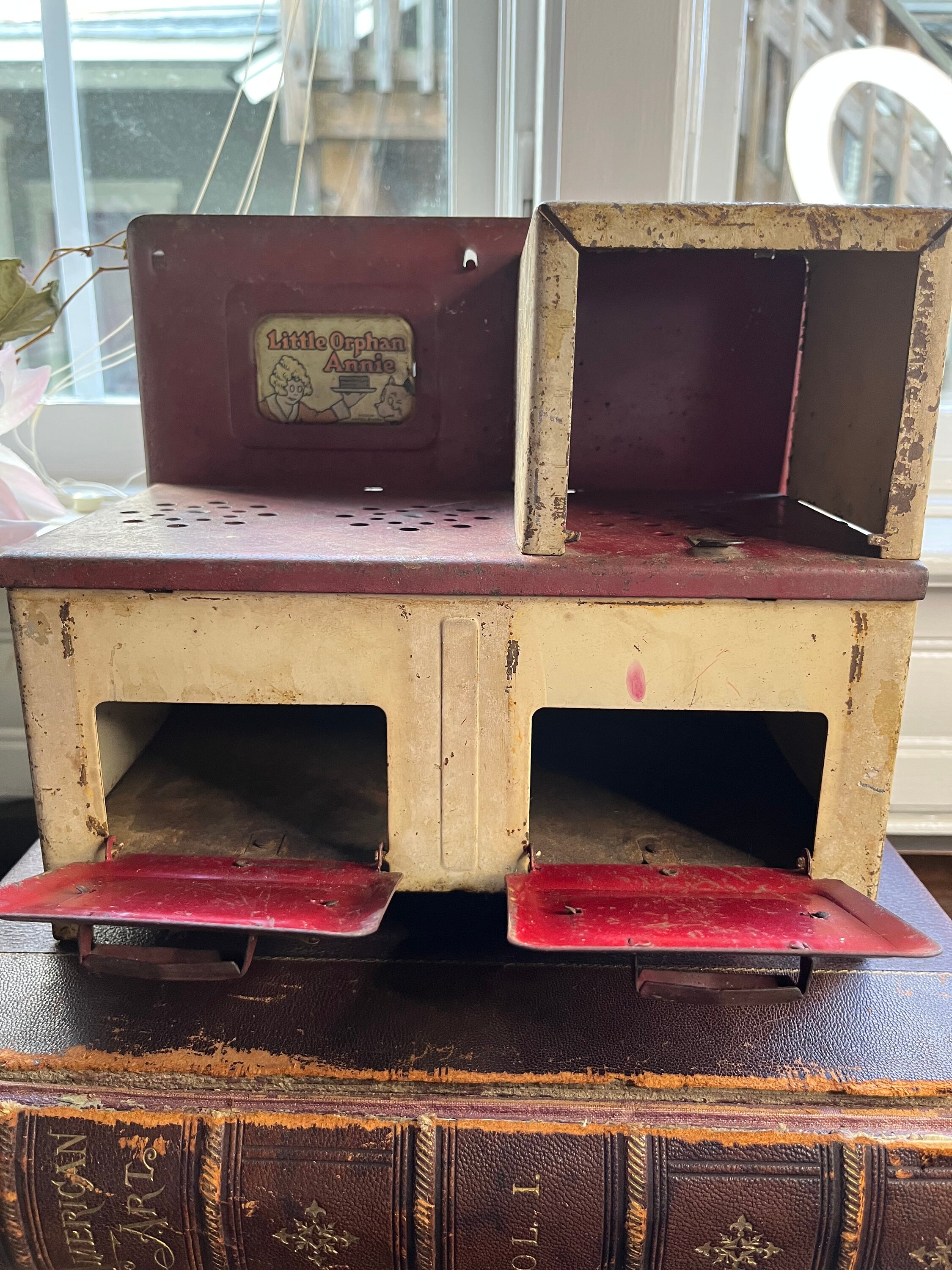 Little Orphan Annie Vintage Tin Toy Stove - Etsy