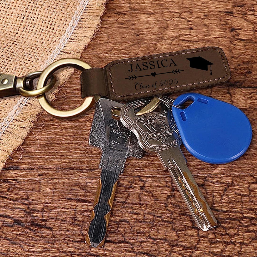 EDSG Custom Leather Keychain Graduation Gifts Personalized Keychains ...