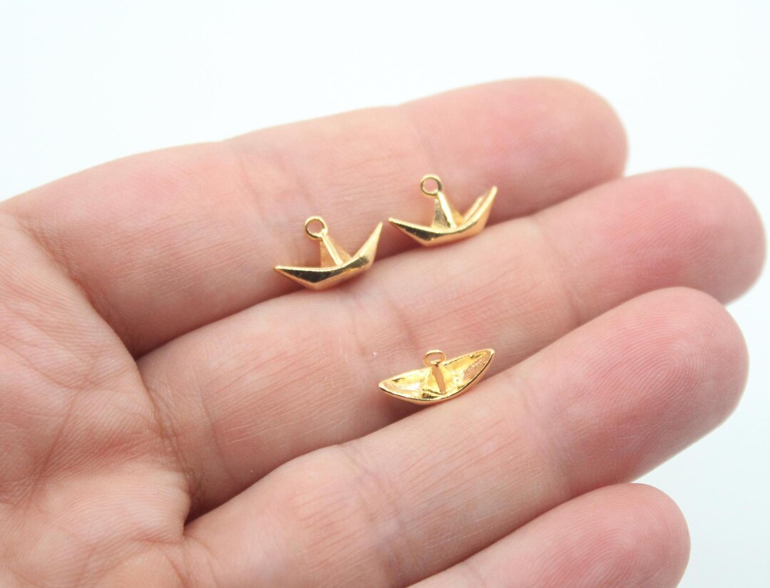 24K Gold Plated Boat Charm, Zinc Alloy Pendant (7x12mm) - Etsy