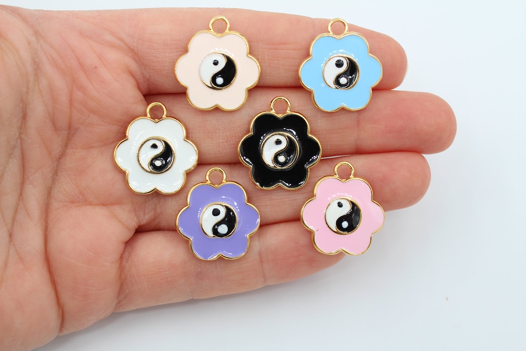 20X22MM 24K Shiny Gold Plated Flower Ying Yang Pendants, Enameled Ying ...