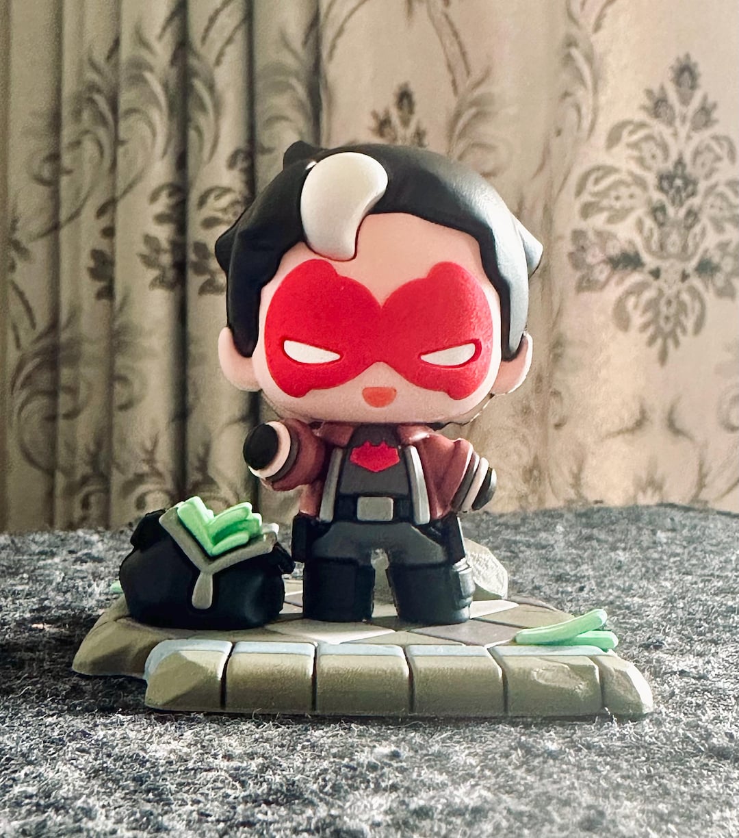 Presale!!! Red Hood/jason Todd Figure - Etsy