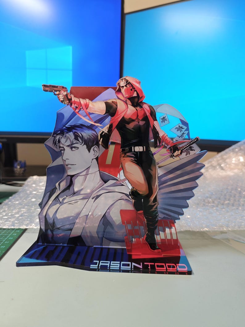 6.3'' Red Hood Standee and Raccoon! Jason Todd Charm - Etsy