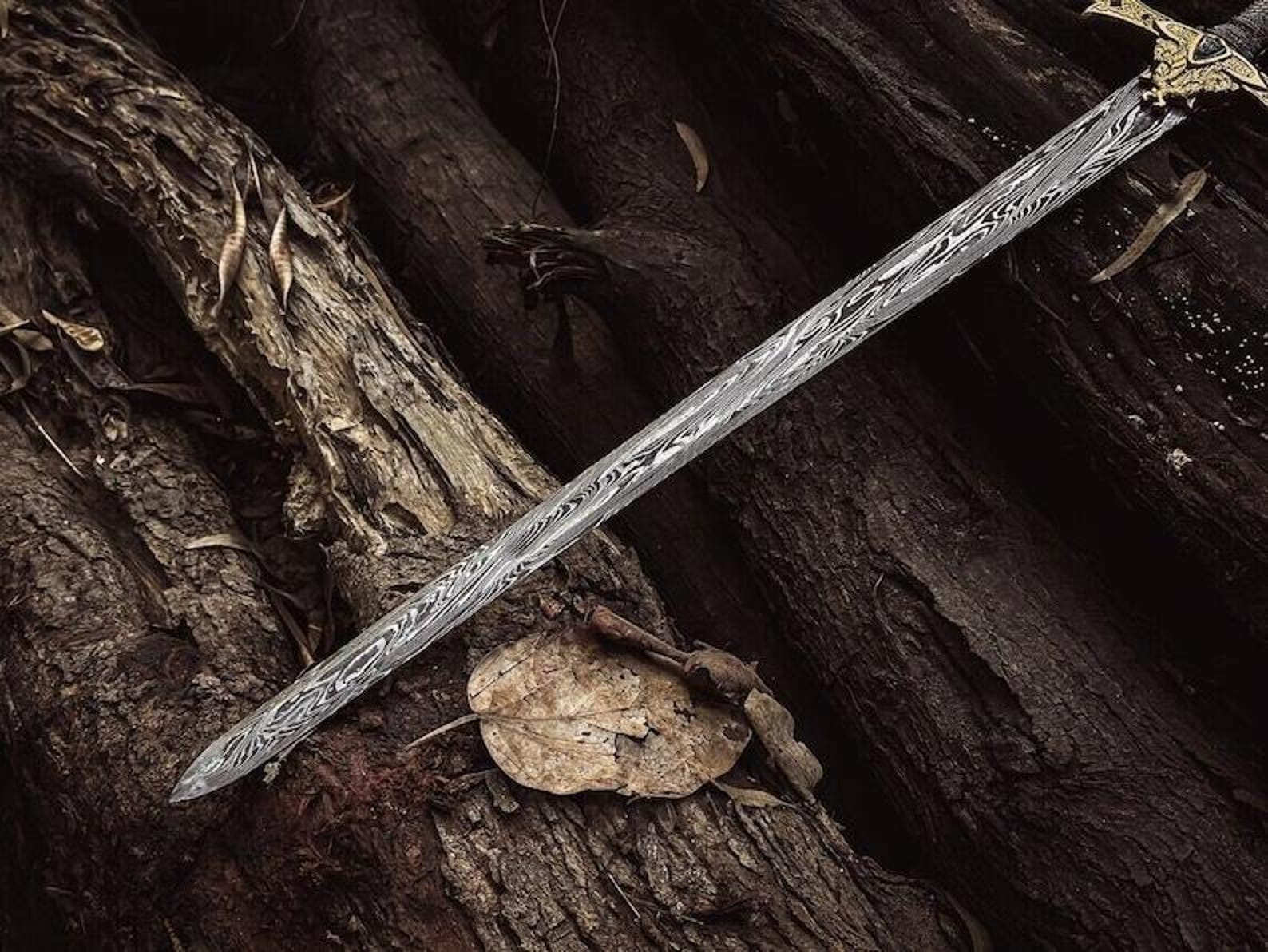 Handmade Damascus Steel Templar Sword: Medieval Style With Leather ...