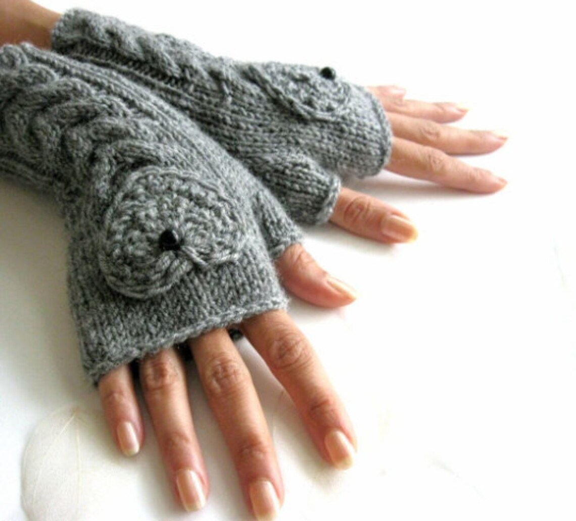 Gray Fingerless Handmade Wool Gloves With a Crocheted Heart - Etsy
