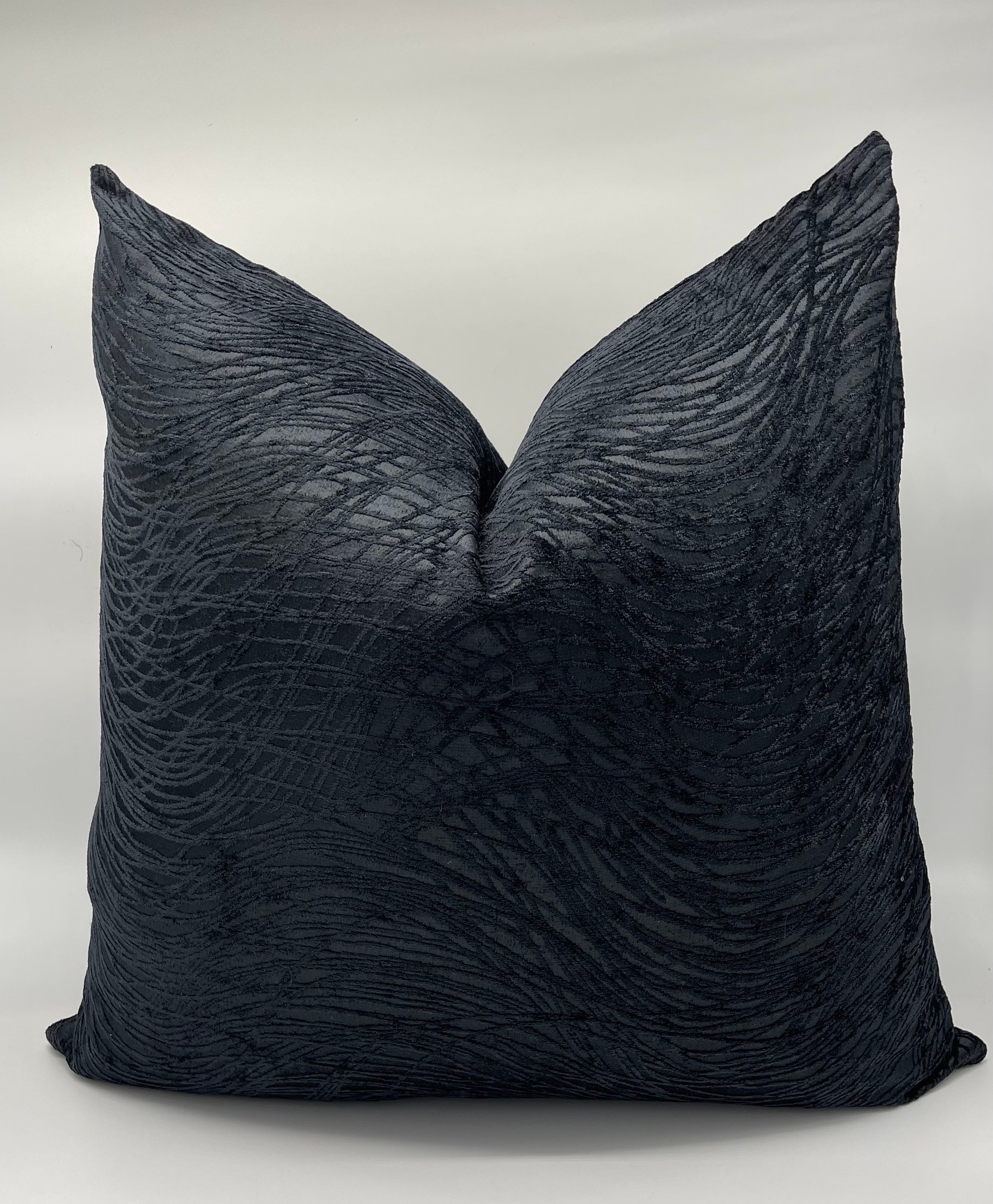 Black Velvet Pillow Cover / Solid Black Decorative Pillow /velvet Throw ...