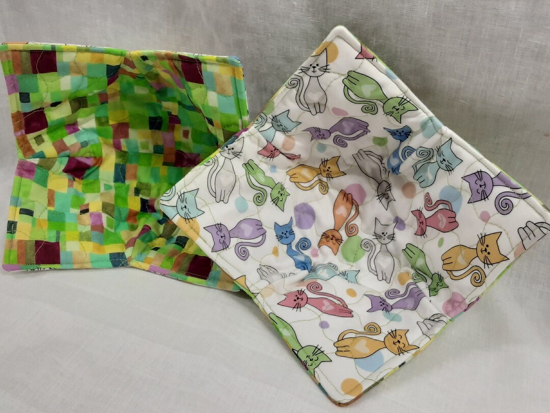 LARGE CAT PRINT Multi-colored Microwave Bowl Cozy. Green Blue Orange ...