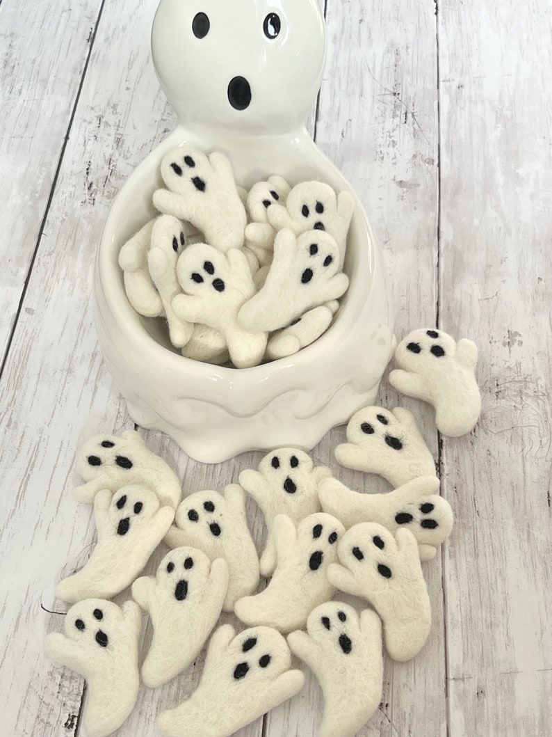 White Ghosts Felted Halloween Wool Shapes Felt Fall Felt Shapes DIY ...