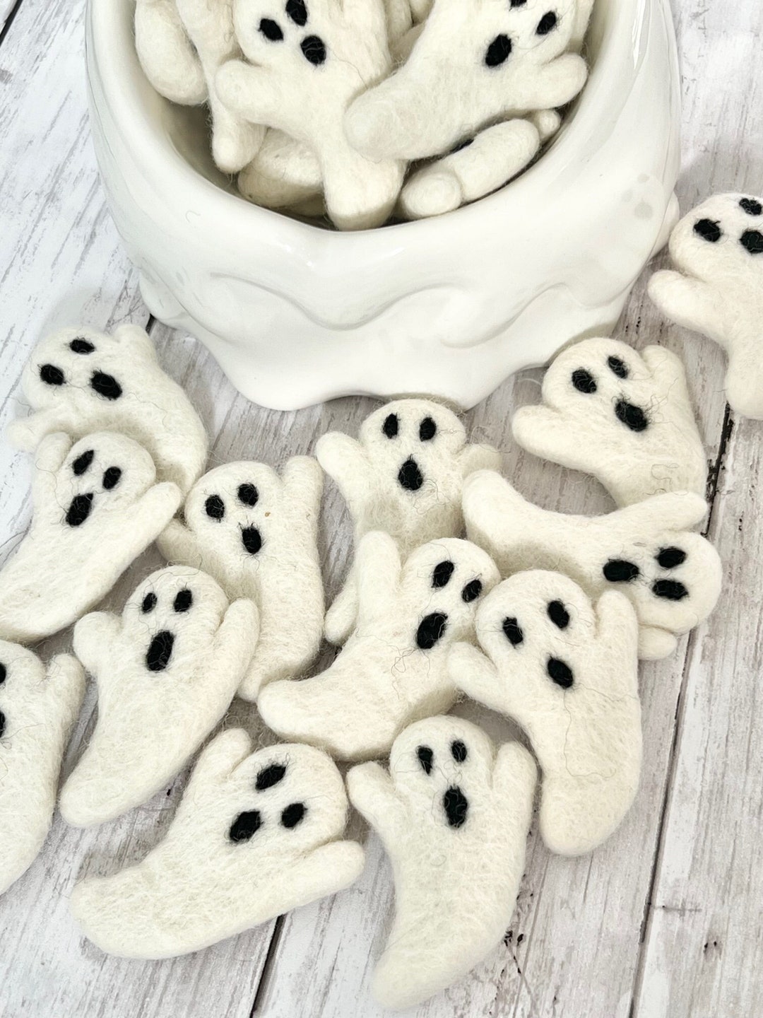 White Ghosts Felted Halloween Wool Shapes Felt Fall Felt Shapes DIY ...