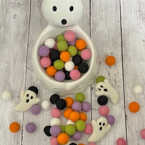 Halloween Ghost Decor Garland Felt Ball Decor Fall Cute Kids Spooky ...