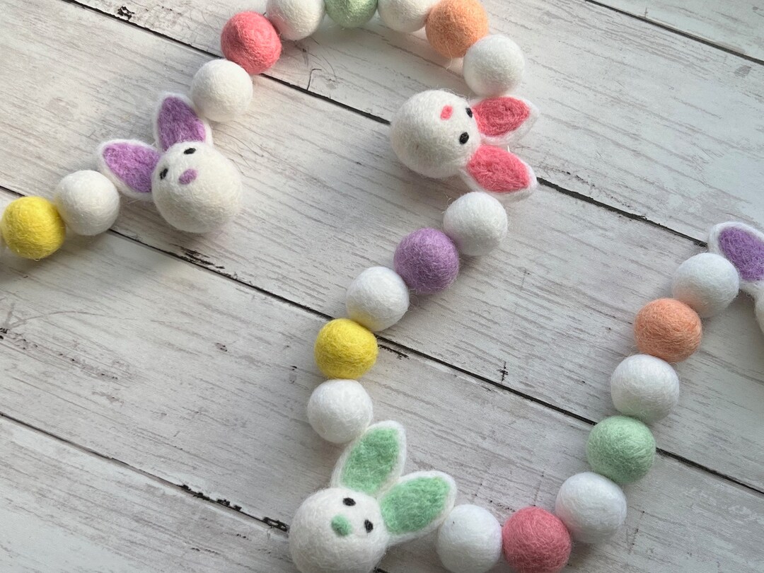 Easter Bunny Felt Ball Garland Pastel Easter Felted Bunnny Decoration ...