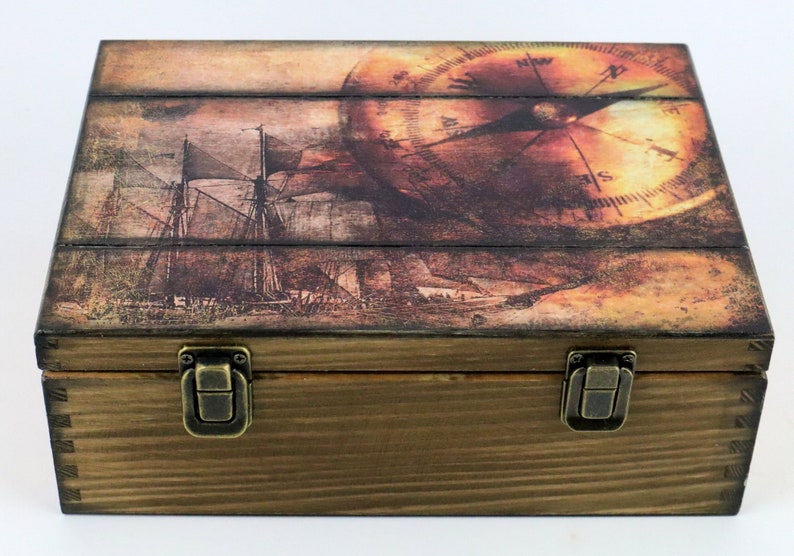 Treasure Chest With 6 Compartments of Different Sizes. Perfect for ...