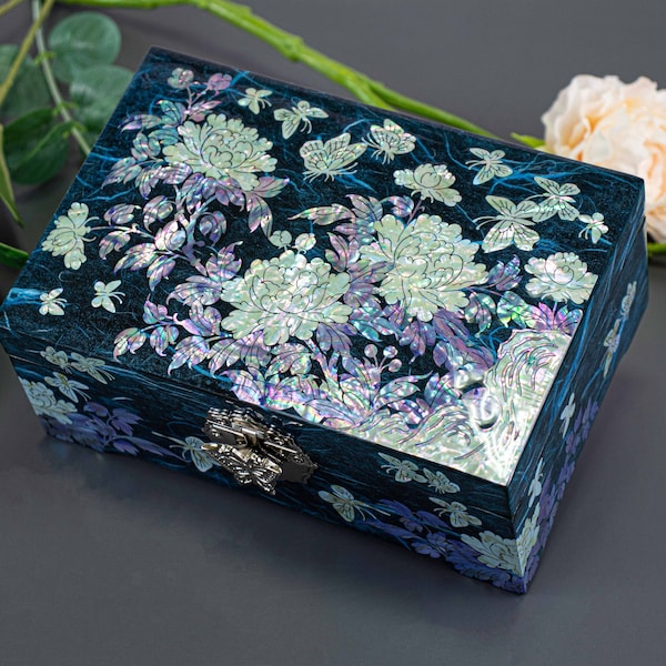 Birthday Flower Wooden Jewelry Box - Etsy