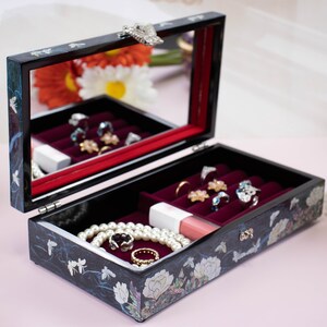Mother of Pearl Jewelry Keepsake Box Asian Inlay Lacquer Wood Jewelry ...