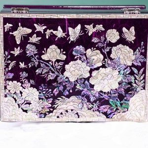 Mother of Pearl Asian Inlay Flower Jewelry Box Purple Vintage Keepsake ...