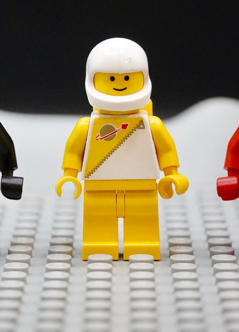 Futuron monorail Classic Space Astronaut Minifigure Original LEGO® - Etsy