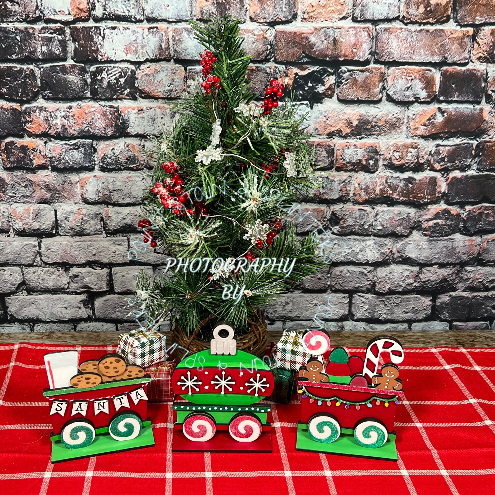 Santa Train, Holiday Train, Christmas Train, Santa Christmas Decor ...
