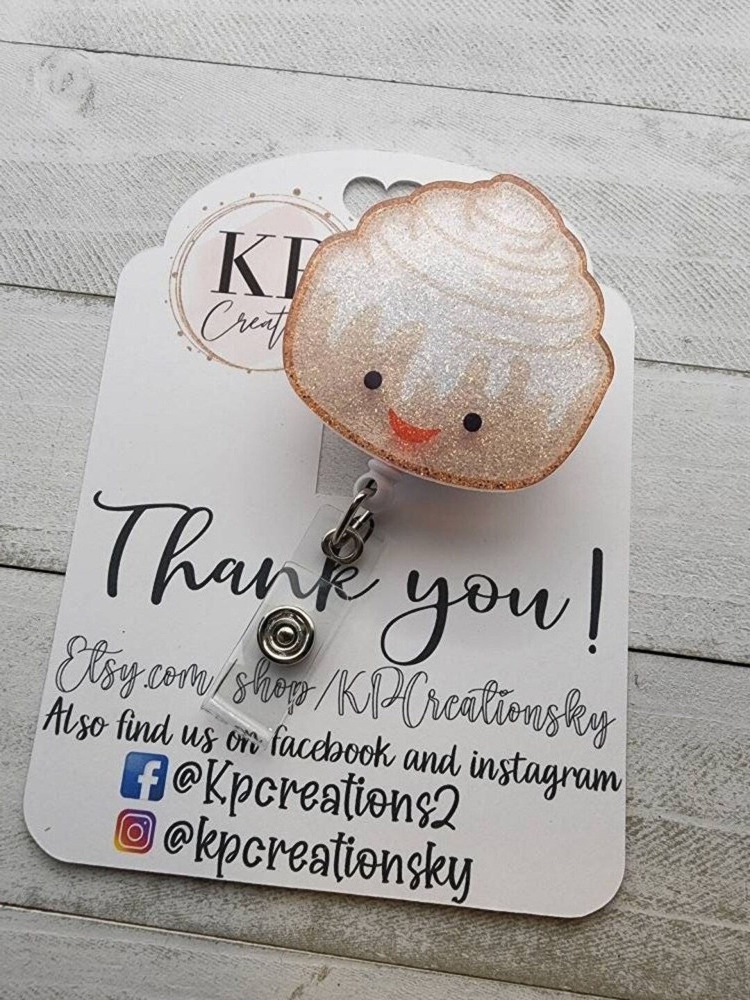 Cinnamon Roll Badge Reel/cute Badge Reel/food Badge Reel/holiday Badge ...