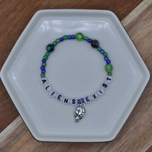Blink 182 Beaded Bracelet - Etsy
