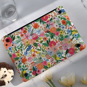 Floral MacBook Case: Hard Laptop Cover - Etsy