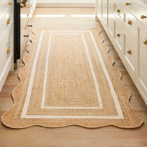 Scalloped Rug - Etsy