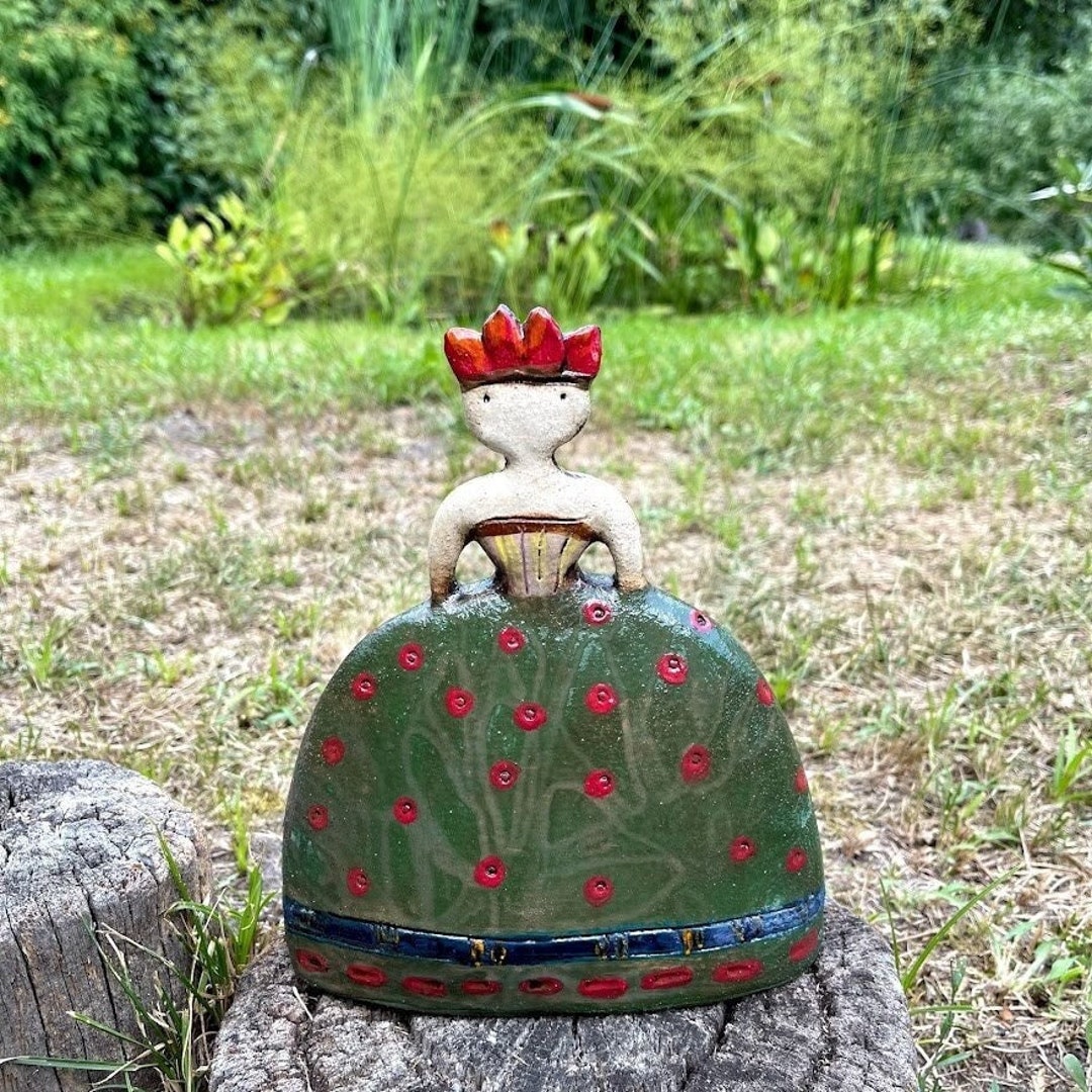 Statuette Ceramic Women in a Dress,ceramic Statuette,ceramic Art ...