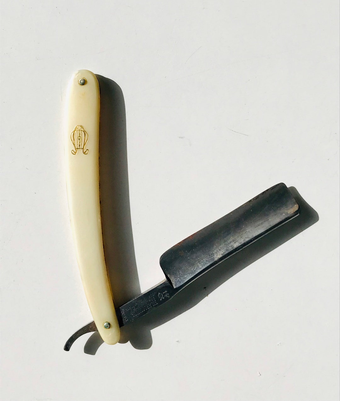 Antique FILARMONICA Doble Temple WITH BOX Jose Monserrat Straight Razor ...