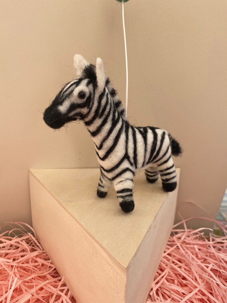 Safari / Jungle Animal Felted Cot Mobile . Baby Cot Mobile , Zoo Animal ...
