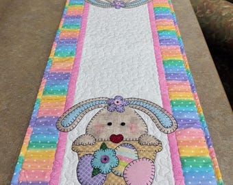 Easter Bunny Hand Applique Quilted Table Runner - Etsy