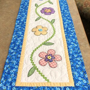 Vine Flowers Applique Table Runner Pattern PDF Digital Download - Etsy