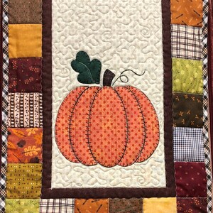 Pumpkin Applique Table Runner Pattern, Digital Download PDF - Etsy