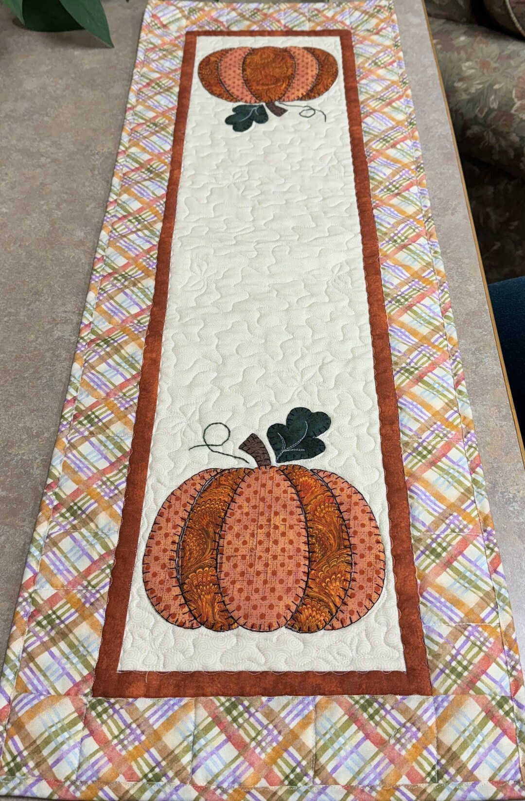 Fall Pumpkin - Hand Applique Quilted Table Runner - Etsy