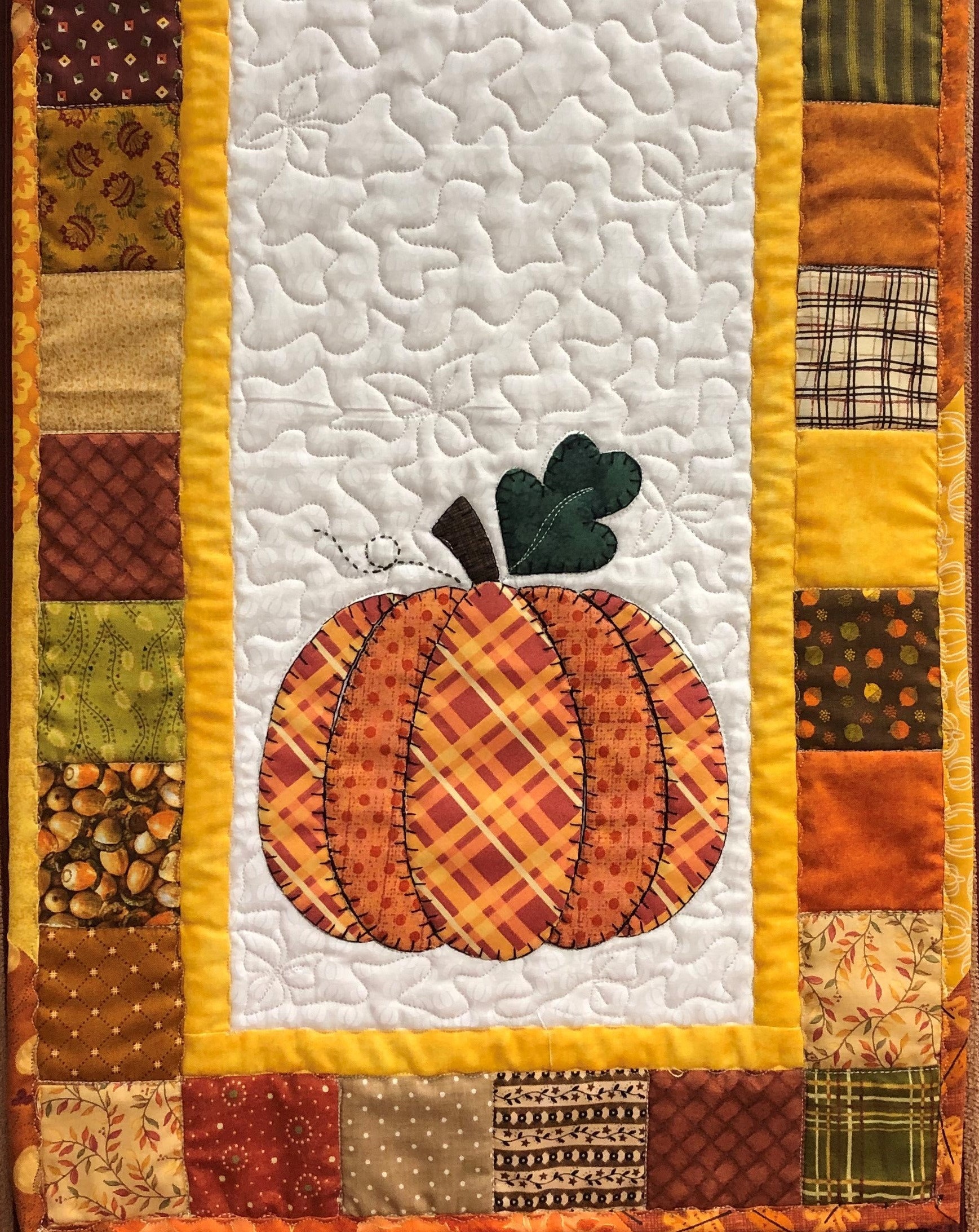 Pumpkin Applique Table Runner Pattern, Digital Download PDF - Etsy