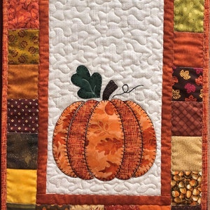 Pumpkin Applique Table Runner Pattern, Digital Download PDF - Etsy