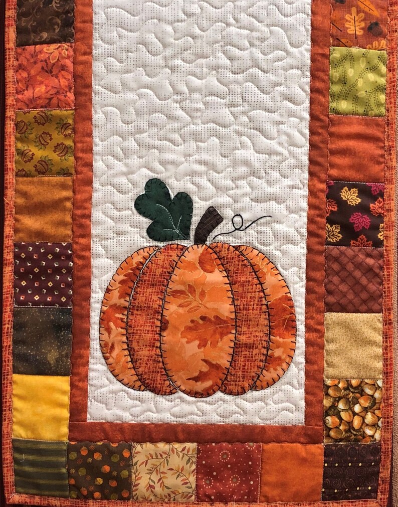 Pumpkin Applique Table Runner Pattern, Digital Download PDF - Etsy
