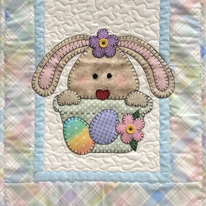 Easter Bunny Hand Applique Quilted Table Runner - Etsy