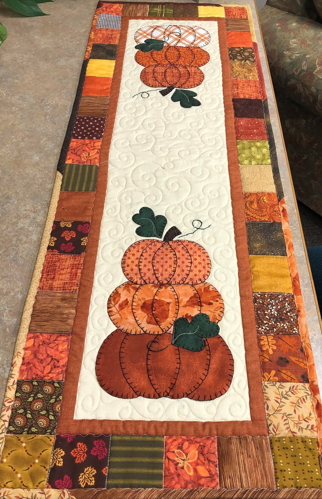 Fall Pumpkin Hand Applique Quilted Table Runner - Etsy