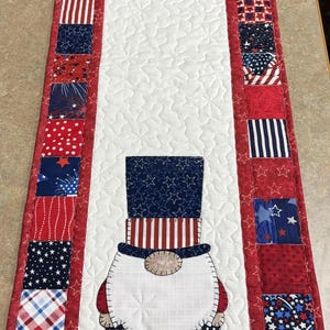Patriotic Uncle Sam Gnome - Hand Applique Quilted Table Runner - Etsy