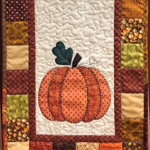 Pumpkin Applique Table Runner Pattern, Digital Download PDF - Etsy
