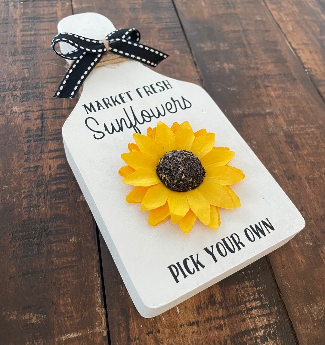 Sunflower Mini Cutting Board - Etsy