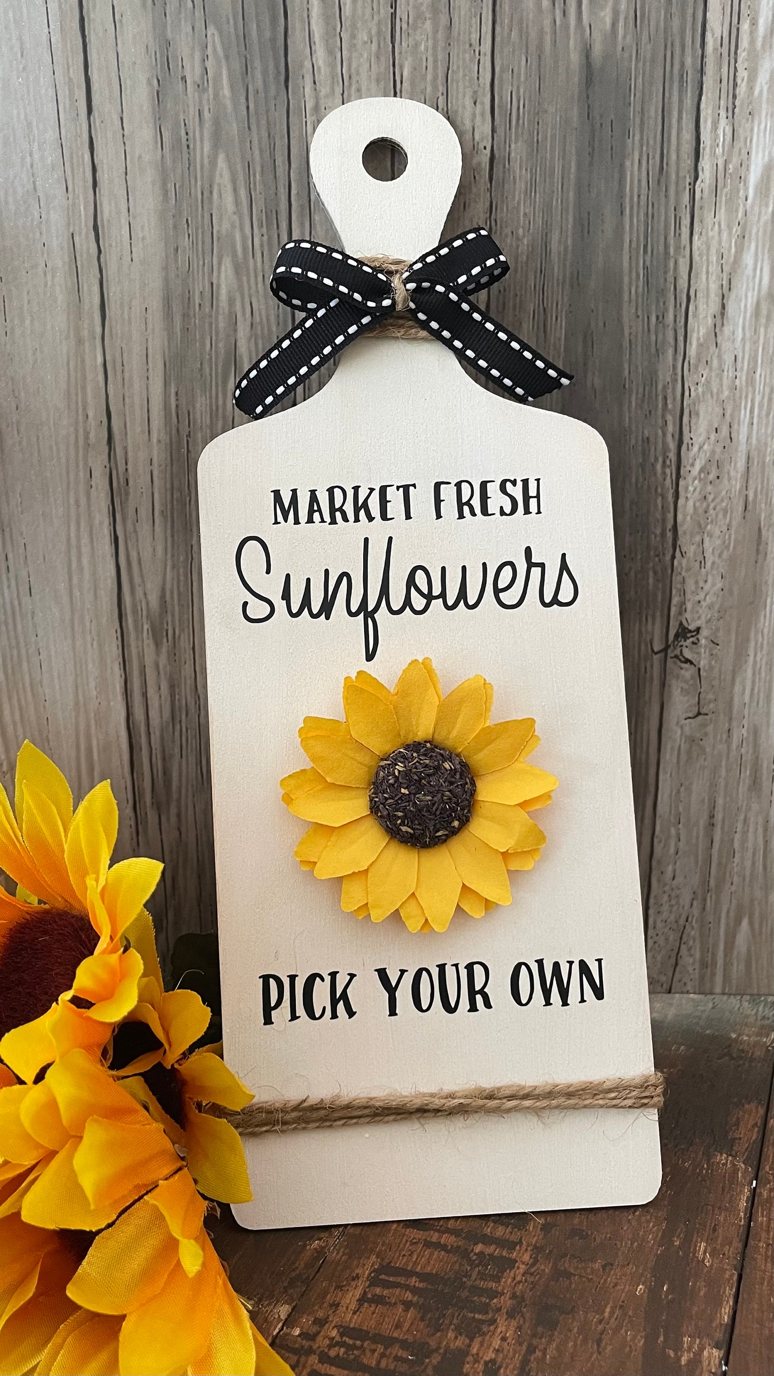 Sunflower Mini Cutting Board - Etsy