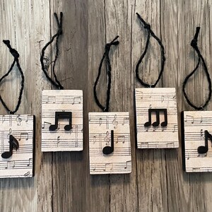 Set of 7 Mini Musical Note Ornaments, Wood Christmas Ornaments - Etsy