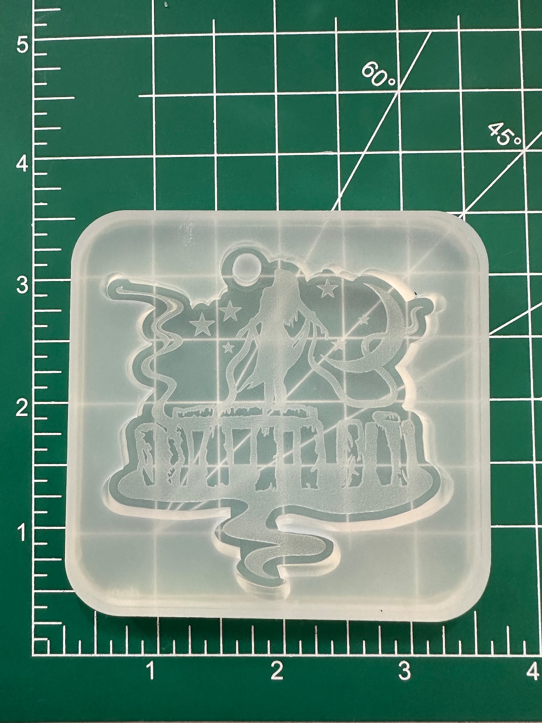 Stonehenge Witchy Woman- Keychain Mold - Etsy