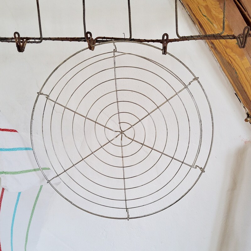 Wire Cake Stand - Etsy Australia
