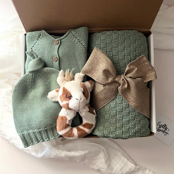 Gender Neutral Baby Gifts - 60+ Gift Ideas for 2025